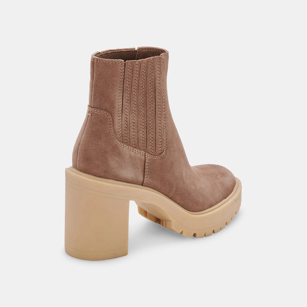 Caster H20 Boot Mushroom – Traveling Chic Boutique, VA